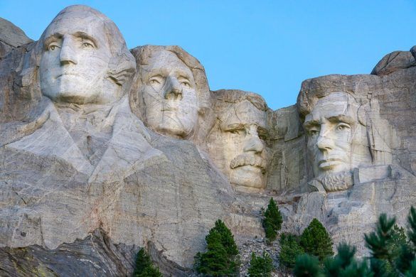 South Dakota Road Trip Itinerary (4 + 7 Days)
