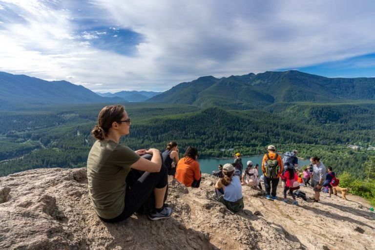 Rattlesnake Ledge Trail: Awesome Day Hike Near Seattle, WA