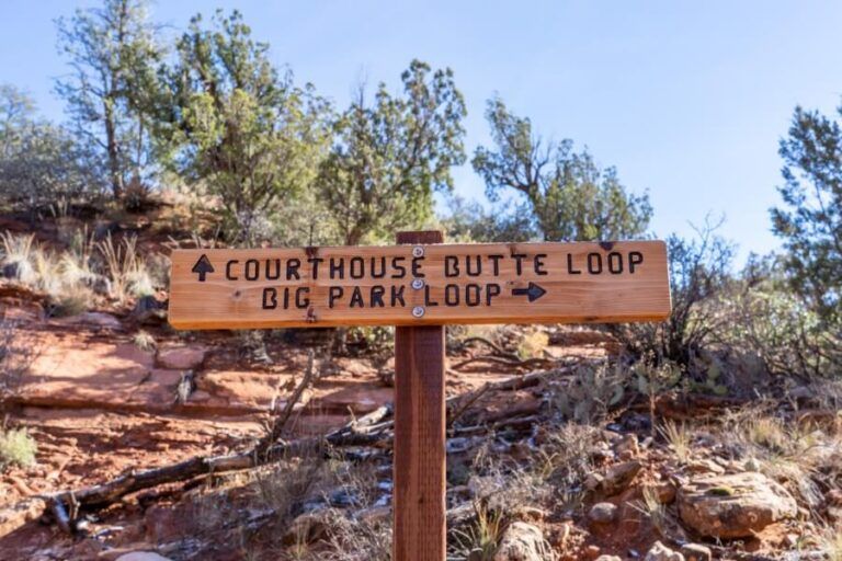 How To Hike Bell Rock And Courthouse Butte Loop Trail