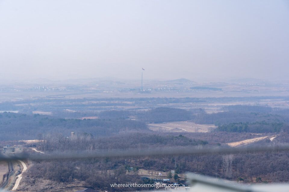 DMZ Tour Review (+ How To Choose The Best One)